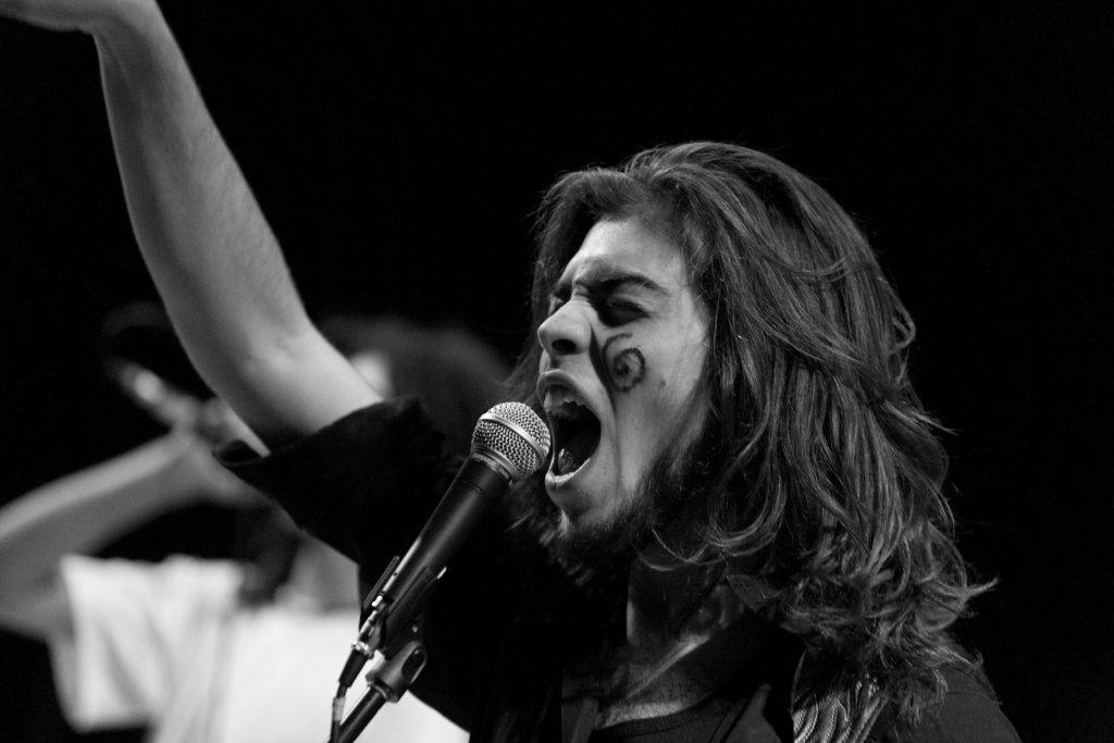 What to Look for in a Vocalist: A Guide for Bands and Musicians ...